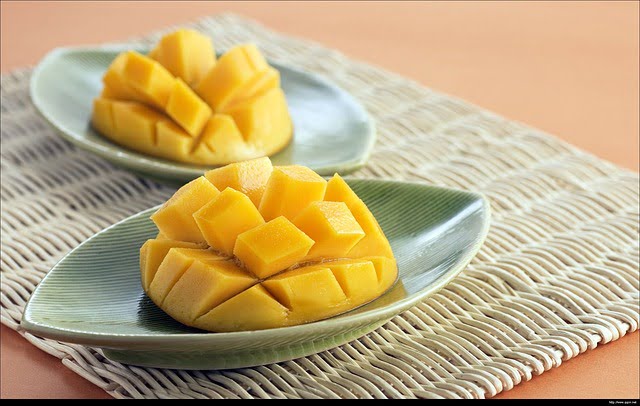 Indonesian fruit - a delight and must-try list of 18 fruits - TaleTravels