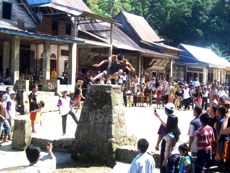 What to do in Nias, A hidden gem amongst tourist islands in Indonesia ...