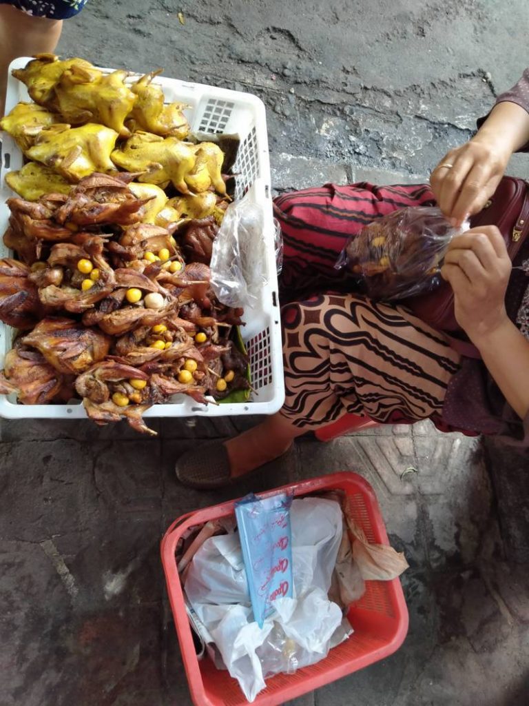 Best Authentic local street food from Yogyakarta (Jogja) - TaleTravels